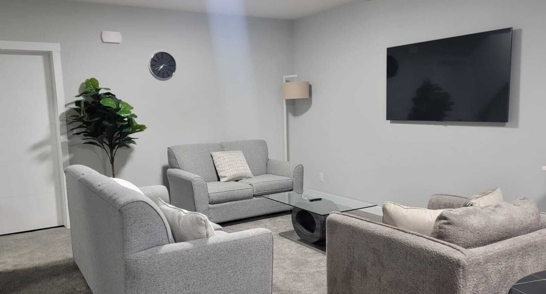 Cozy 1 Bedroom Basement Suite In Southwest Calgary - 알버타