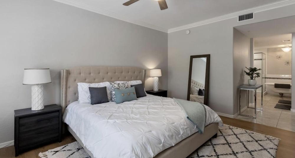 Two 3 Bdrm Condos In Grayhawk, Resort Pool & Mountain Views Grnd Or Top Floor - 스코츠데일