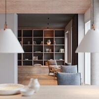 Uma sala de estar moderna com uma grande estante, uma mesa de centro de madeira e duas poltronas.