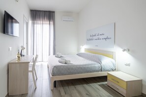 Quarto Duplo | Cofre no quarto, secretária, Wi-fi grátis