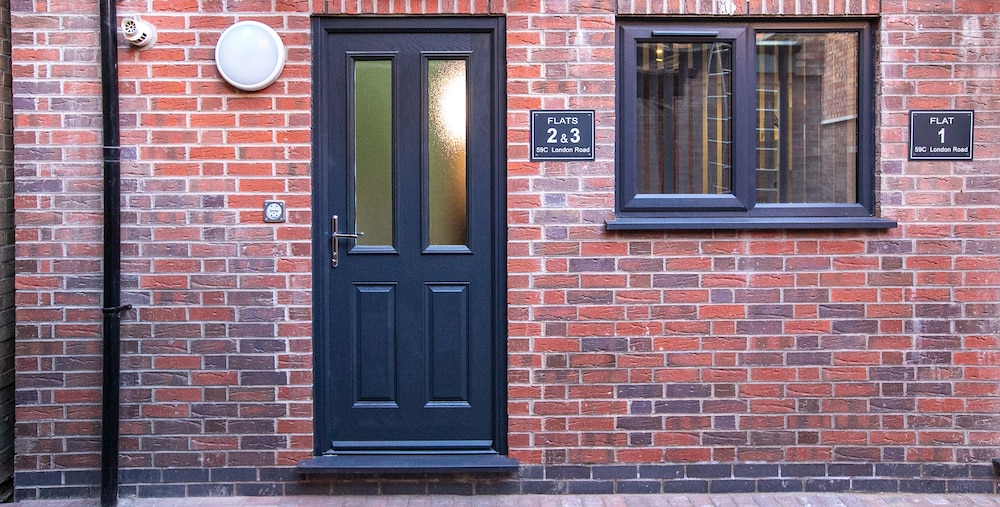 Leicester's Lyter Living Serviced Apartments Opposite Leicester Railway Station - University of Leicester