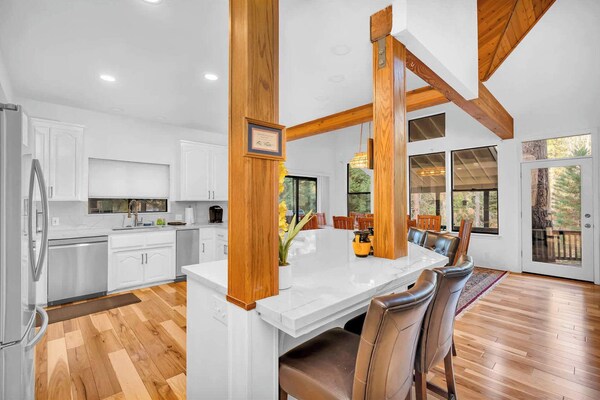 Yosemite Heights On Big Creek - Fish Camp, CA