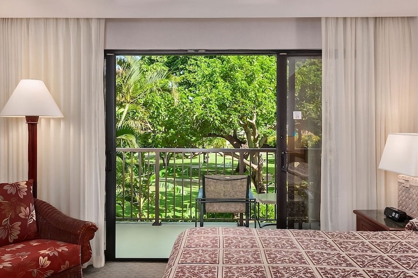 Lahaina Beachfront Beauty With Golf Course Access! 2 Relaxing Units - Maui