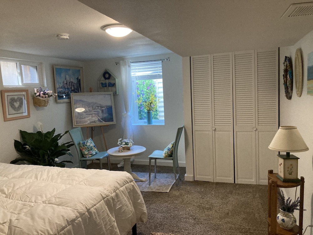Family Friendly Home In The Center Of Longmont! - Boulder, CO