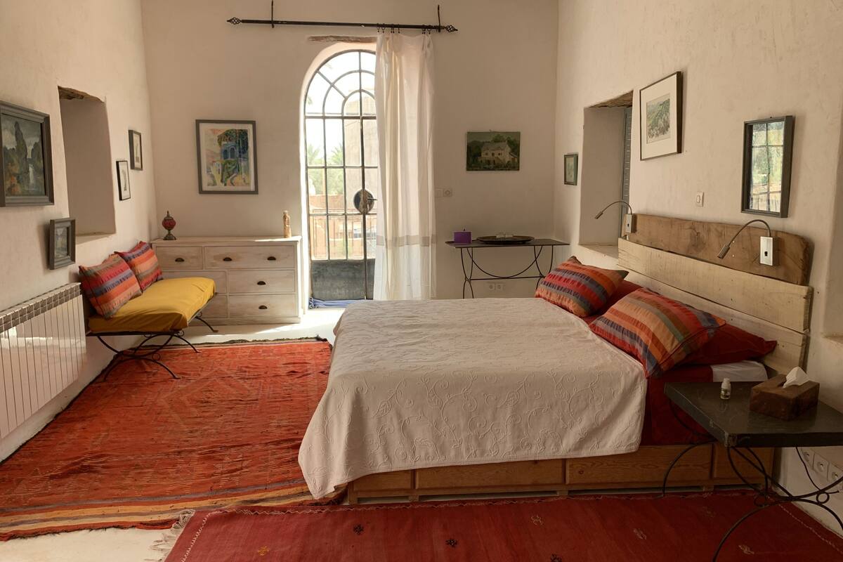 Quarto Duplo Deluxe (Haut Atlas) | Secretária, secretária adequada para computadores portáteis 