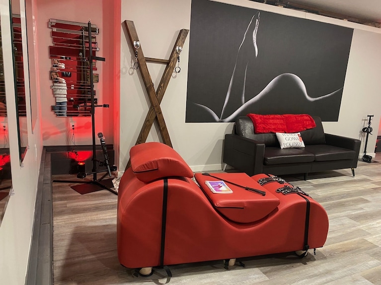 Adult Themed Cabin W/ Hot Tub - Baldwin, MI