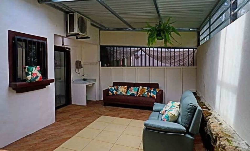 Colorful Condo W/ Community Pool And Walking Distance From The Beach - Playa Hermosa