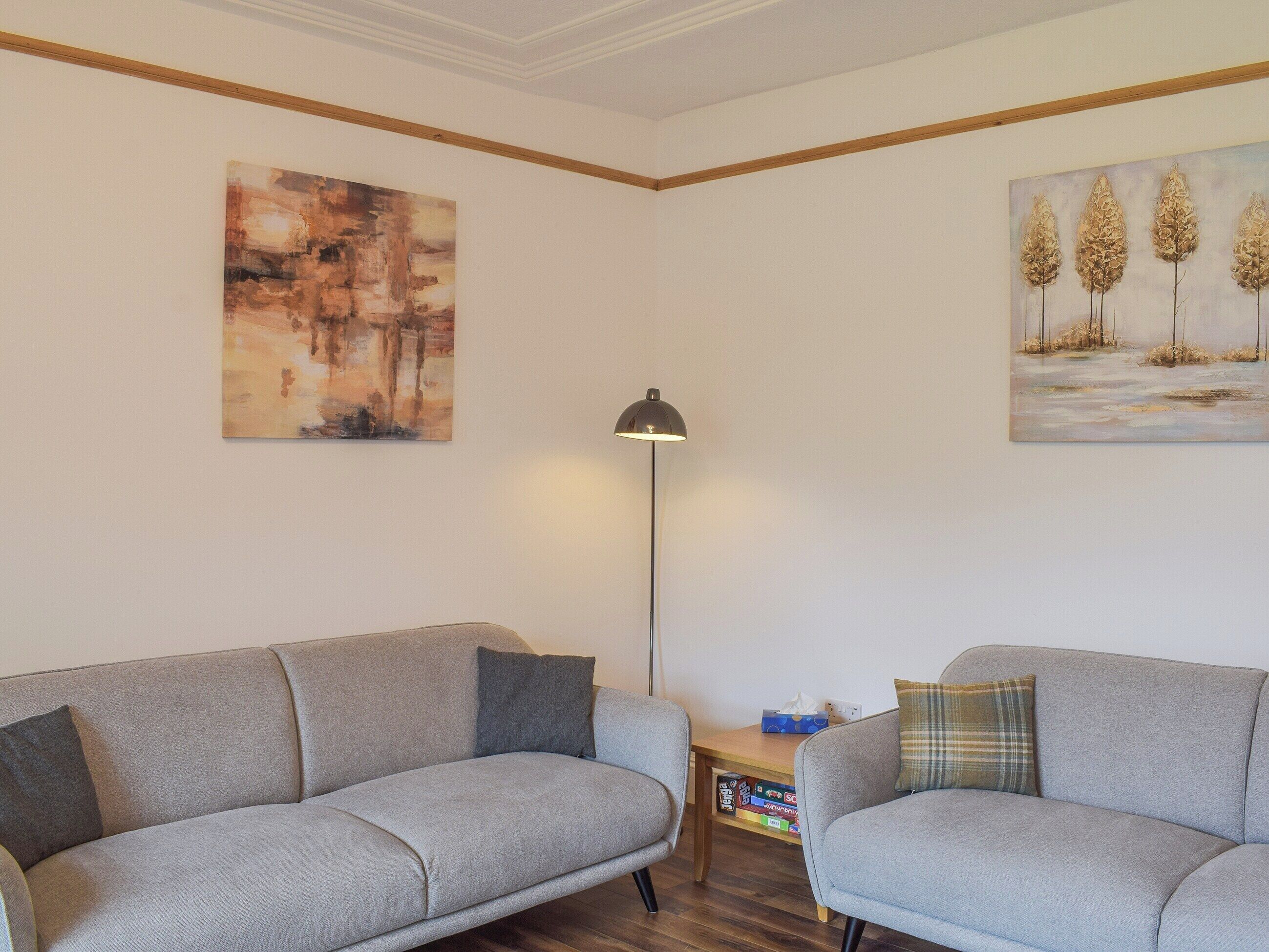 3 Bedroom Accommodation In Dunoon - Dunoon