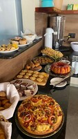 Pequeno-almoço tipo buffet diário incluído 