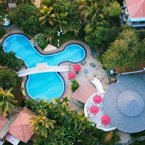 Sashas Holiday Village - Goa