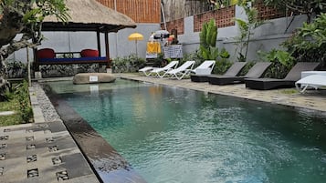 Piscina externa