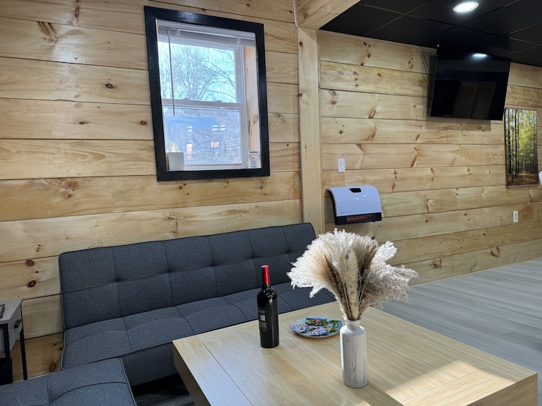 Modern Stylish Cabin Locate At White Mountain Near Franconia Unit 2 - New Hampshire (State)