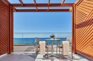 Quarto Duplo Standard, vista para o mar | Vista da varanda