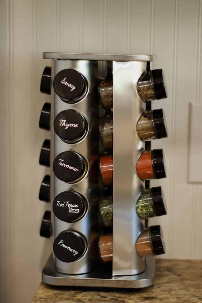 Walk to Paris Mtn State Park Sleeps 14 King Beds Fire Pit - Greenville ...