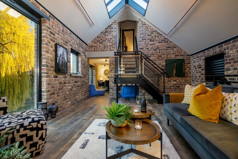 The Holt York-charming York House With 3 Bedrooms - York