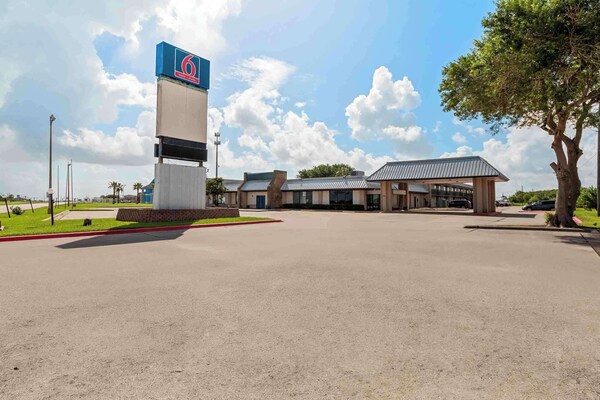 Studio 6 Port Lavaca, Tx - Port Lavaca, TX
