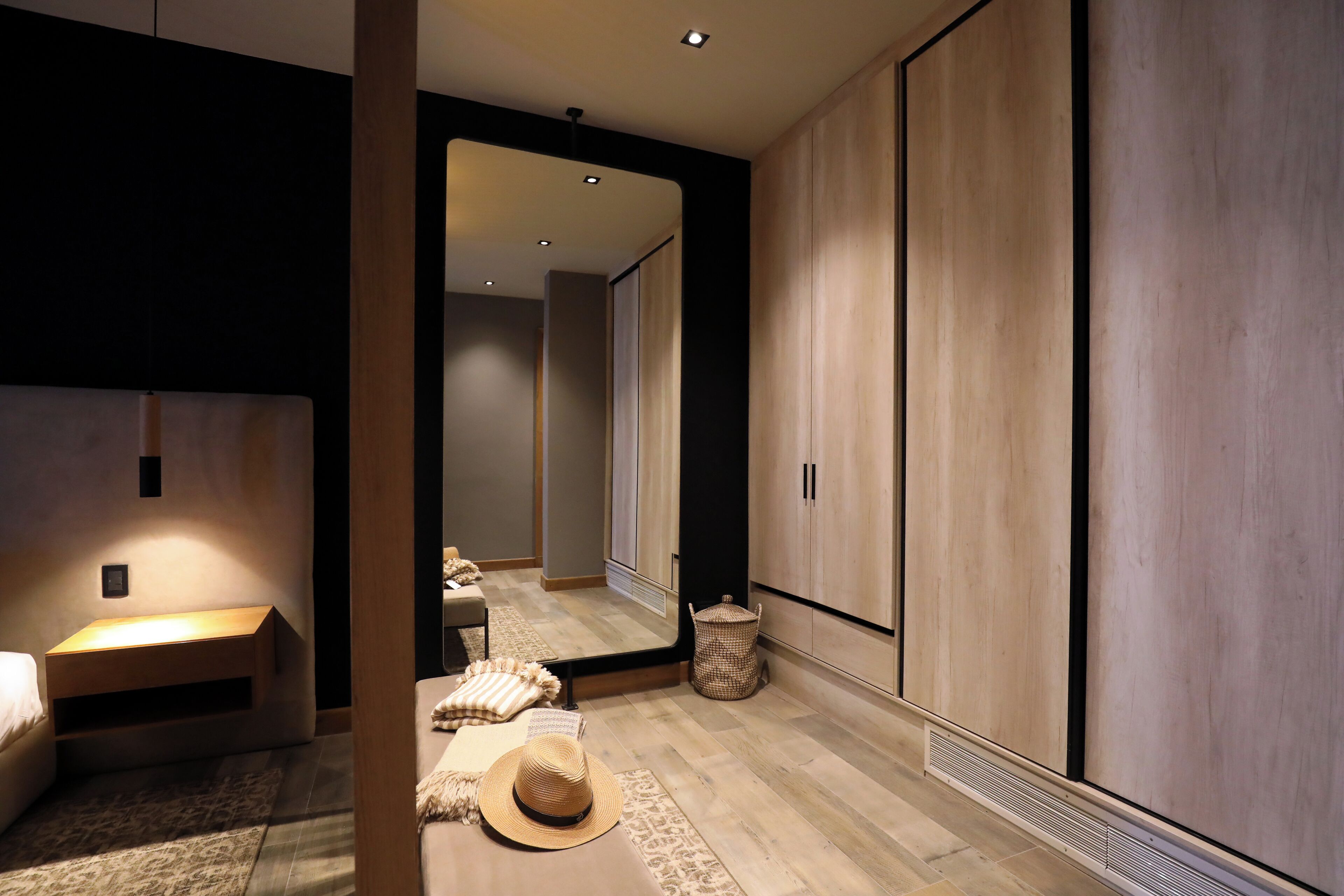 Suite Superior | Roupa de alta qualidade, camas de colchão viscoelástico, minibar 