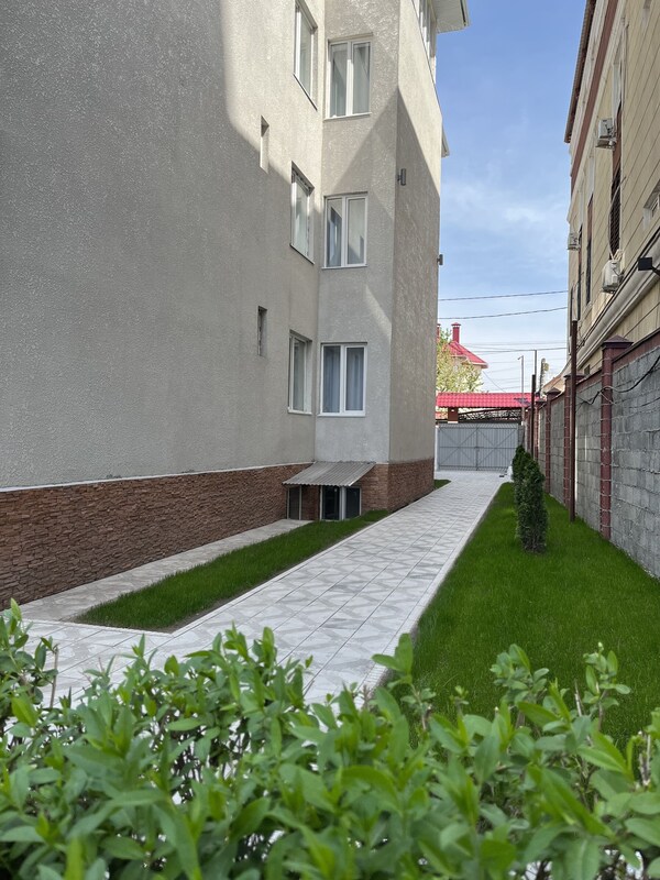 Nomad Inn Guest House - Bishkek