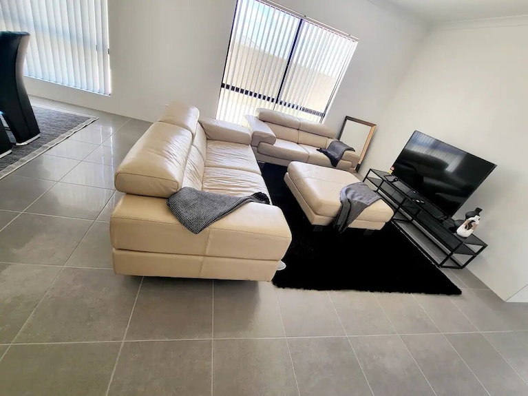 Comfort Oasis Family Getaway \N - Greenmount