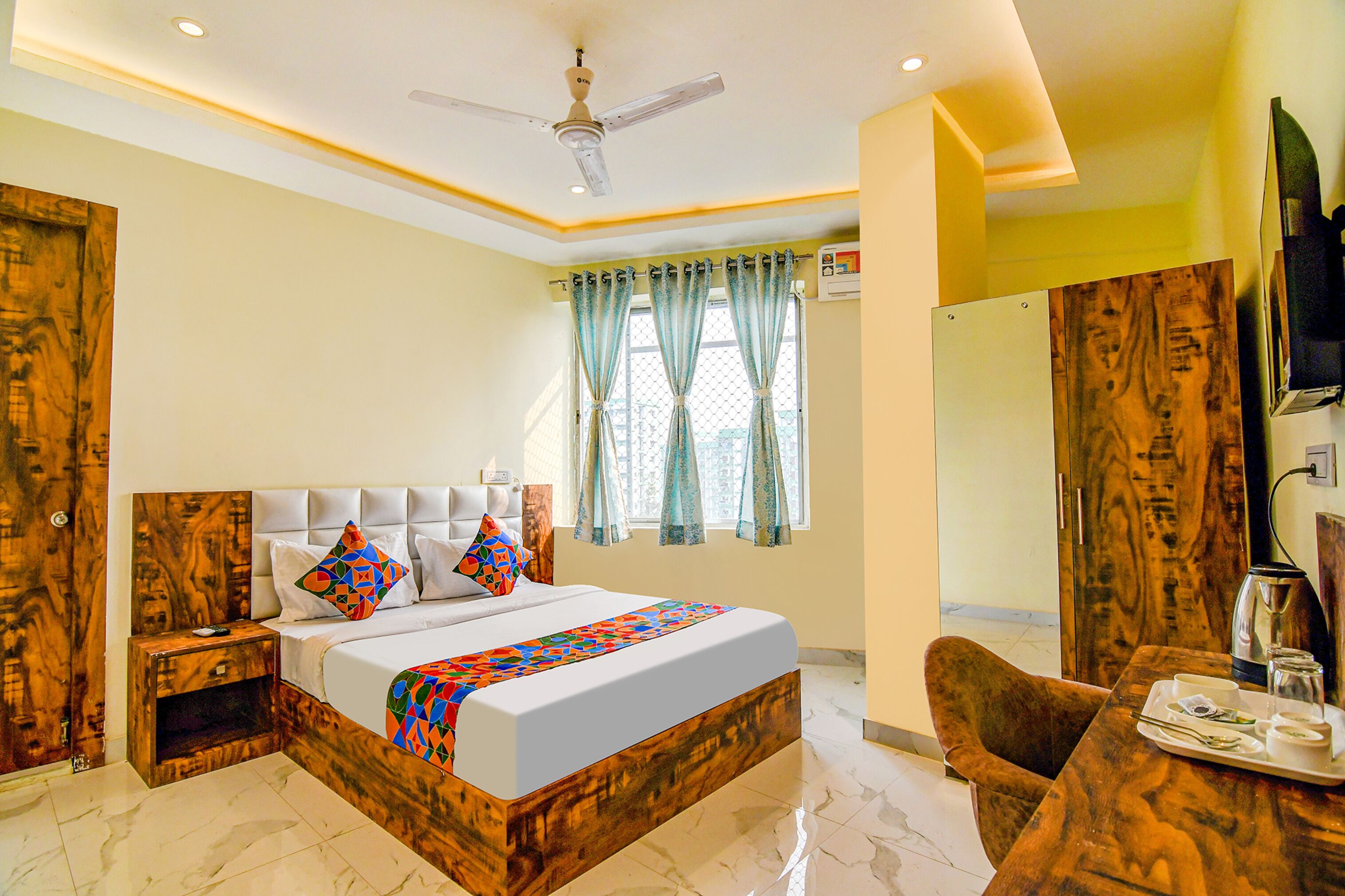 Lençóis de algodão egípcio, roupa de alta qualidade, cofre no quarto 