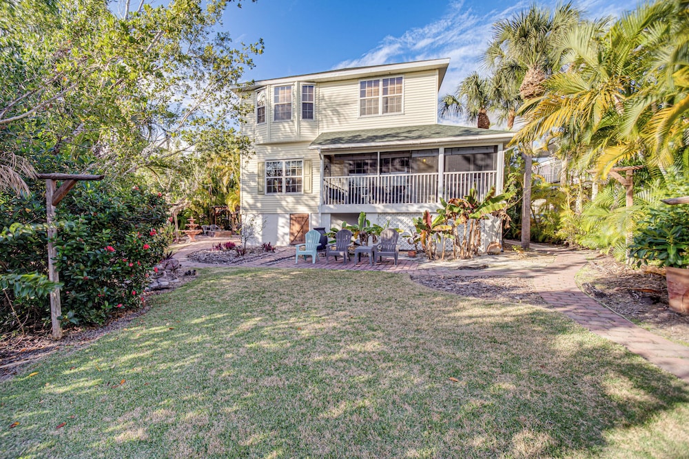 Fort Myers Getaway W/ Hendry Creek Access! - Fort Myers Beach, FL
