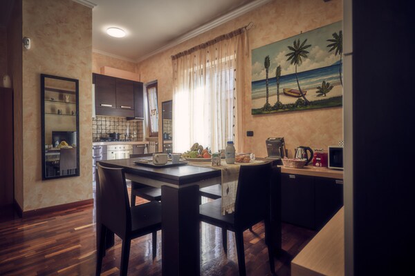 B&b 212 Travelershome Ciampino Airport - Ciampino