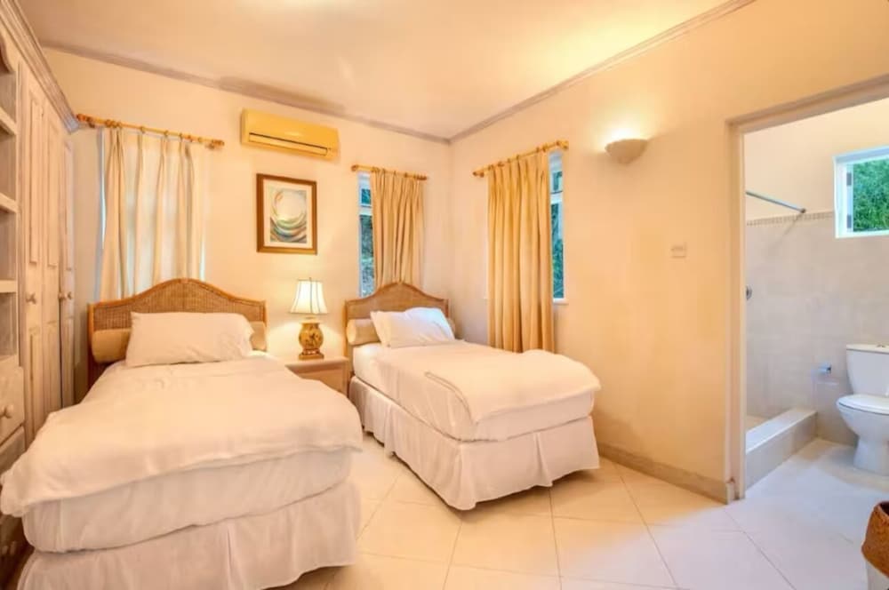 Mullins Luxury Townhouse - Barbados