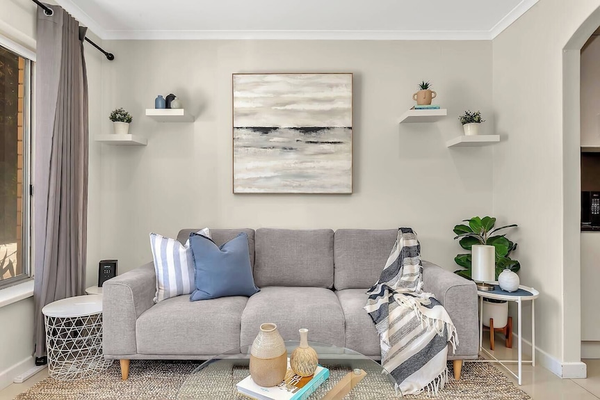 Coastal Comfort With A Pool Opposite Henley Beach - Adelaide