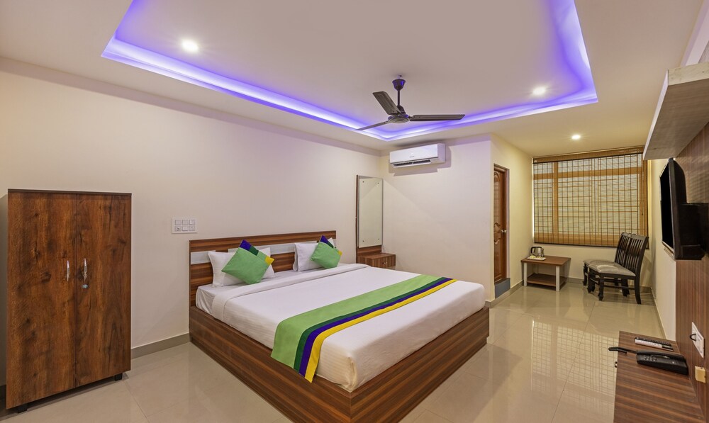 Treebo Nandi Comforts, Peenya - Bangalore