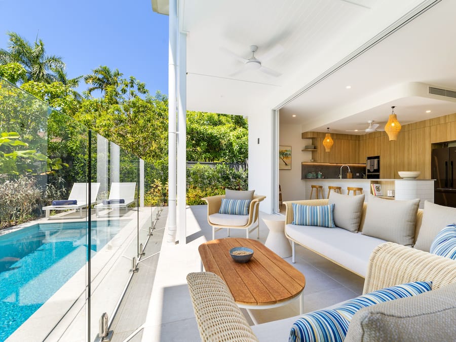 Vila, 4 quartos, vista para o jardim | Terraço/pátio