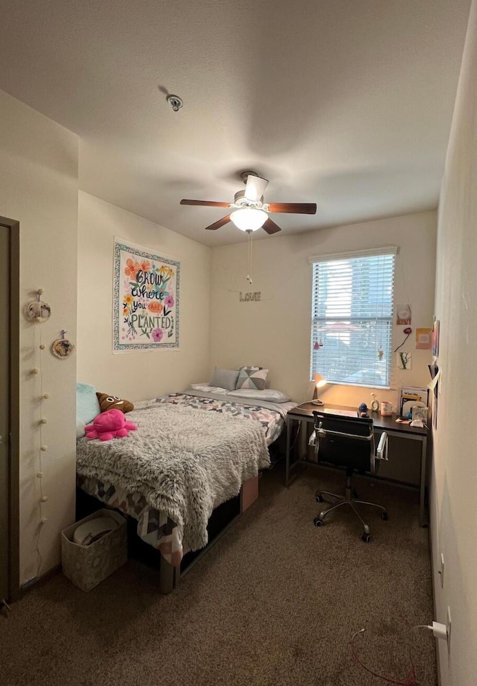 Private Room - 4 Mins Walk From Csuf. Save, Convenient And Cozy - Anaheim