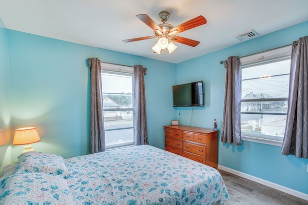 ビーチハウス ウィズ プライベートプール イン ノースワイルドウッド - ニュー・ジャージー州