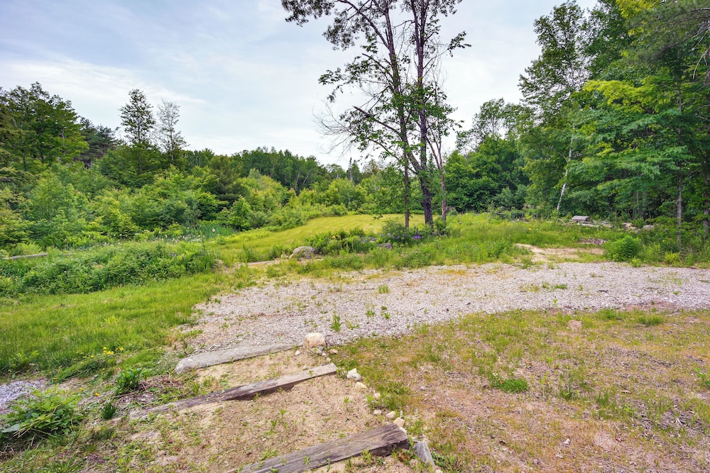 Expansive Wilmot Escape W/ Deck Near Skiing! - Winslow State Park, Wilmot