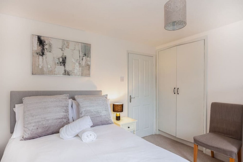 Spacious 3 Bed House With Large Garden In Aynho - Banbury