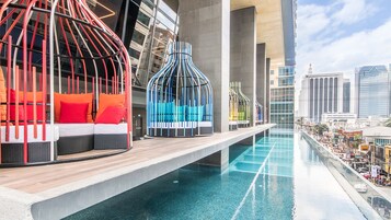 Piscina interior, da(s) 7:00 à(s) 21:00, nadadores-salvadores no local 