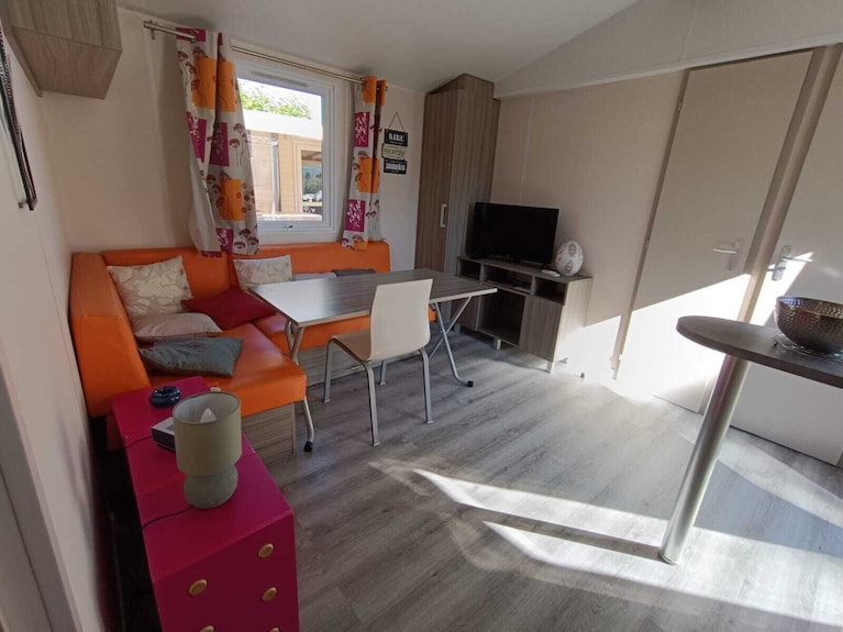 Location Dun Mobil Home Avec Climatisation Réversible, 4 Personnes - Fréjus