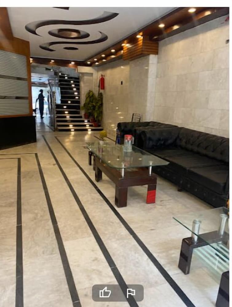 New Al Madina Hotel - Karāchi