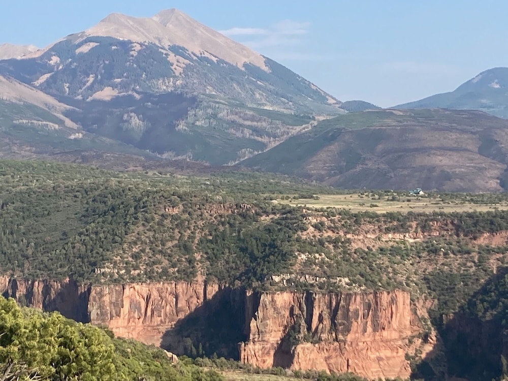 Daybreak Cabin @ Whispering Oaks, 20 miles from Moab! - Grand County | Vrbo