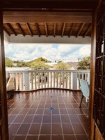 Quarto quádruplo luxo | Roupas de cama premium, edredons de pluma, camas com colchões pillow-top