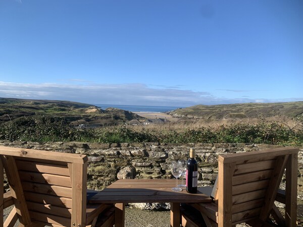 Little Seacroft - Fistral Beach