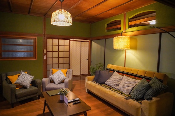 亀川ゆかり庵 - 別府市