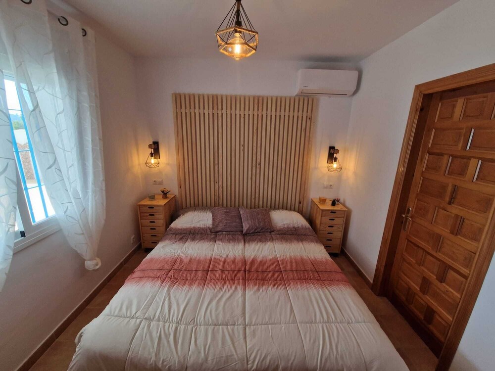 Tower House con Piscina Privada Disponible Todo el Año, a 5 Min. del ...