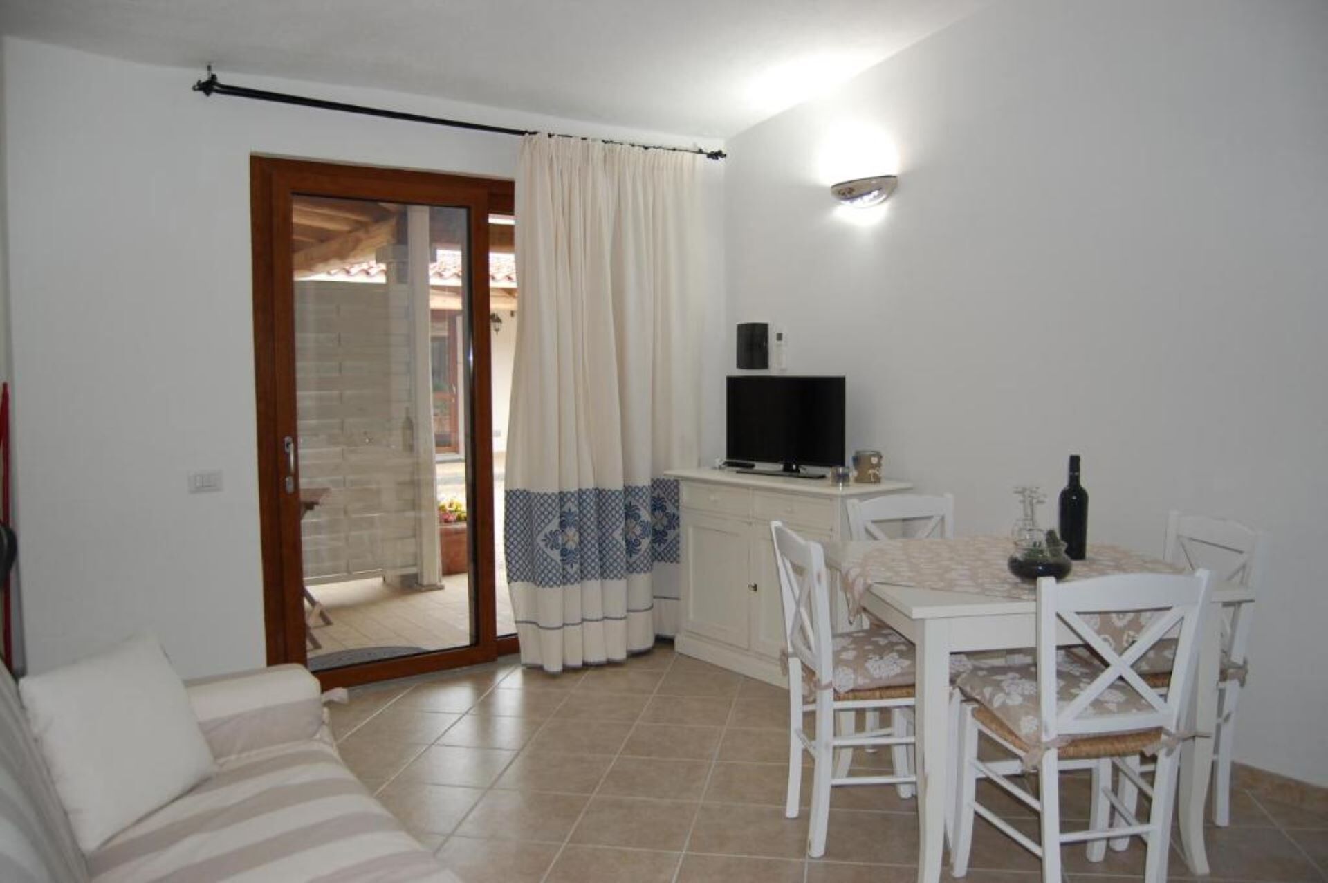 Nioleo - Corbezzolo - Une Chambre Appartement, Couchages 4 - Siniscola