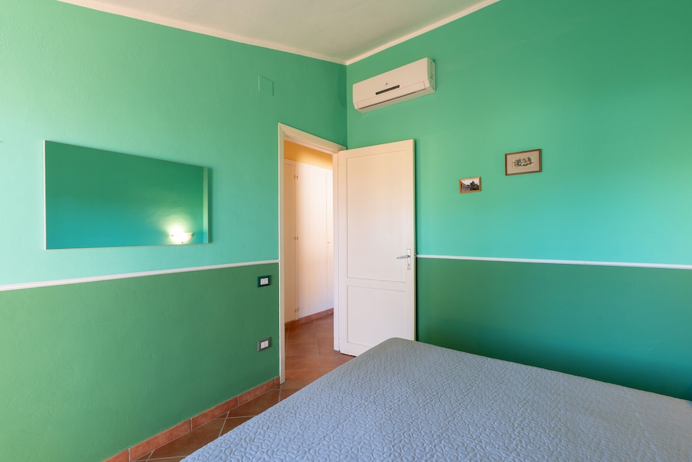 Casa De Vacaciones "Casa Delle Pomelie" Con Jardín - Partinico