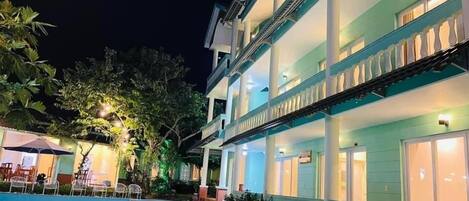 Fachada da propriedade