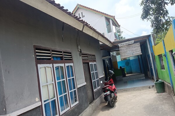 Hotel O Kawi Homestay - Lombok