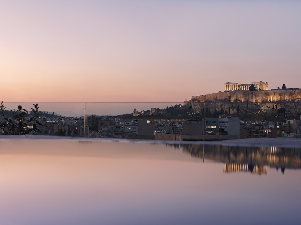 Monastik Living In Athina - Athens