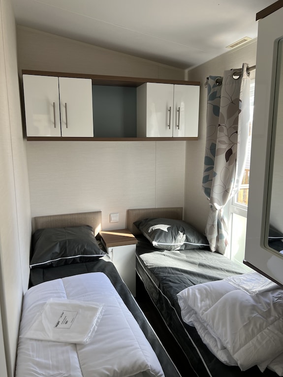 Mobilhome Pr55 Camping 4* Vias Plage 6/8 Personnes - Bessan