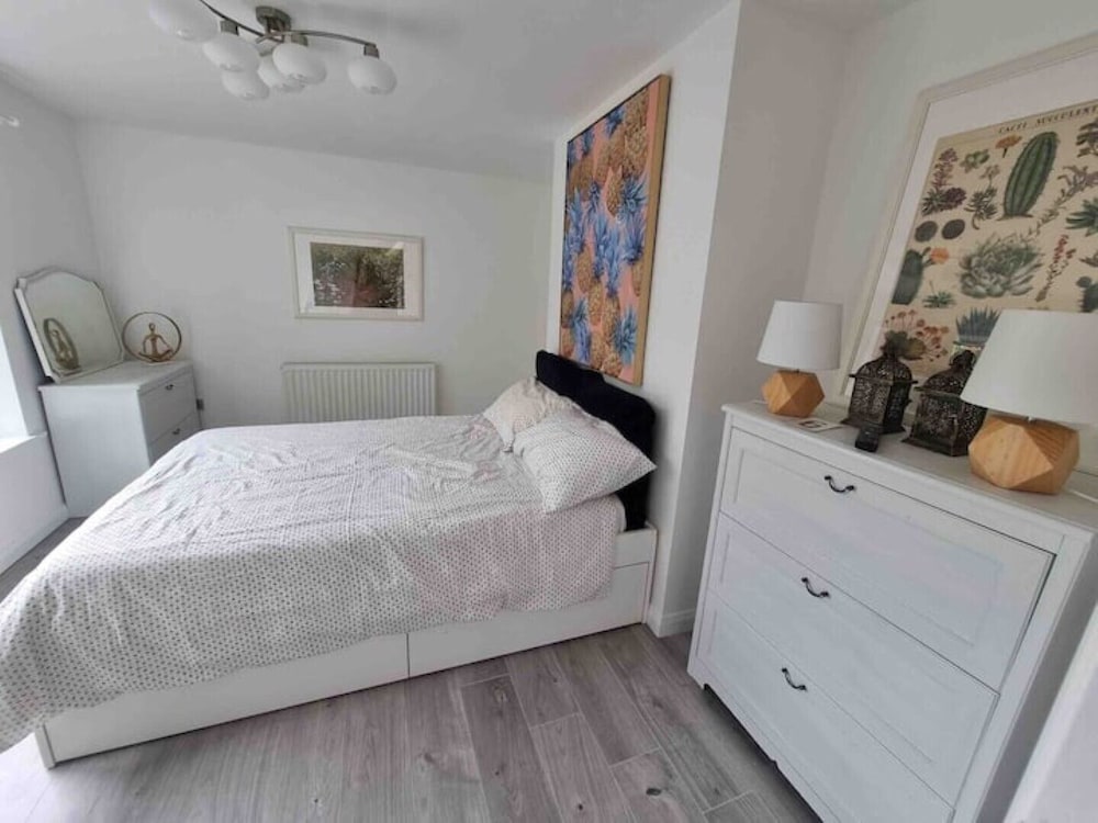 4 Bedroom Bungalow Walking Distance To City Center - Cambrige (UK)
