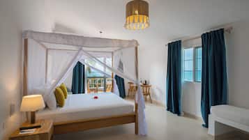 Quarto casal clássico | Wi-Fi de cortesia, roupa de cama